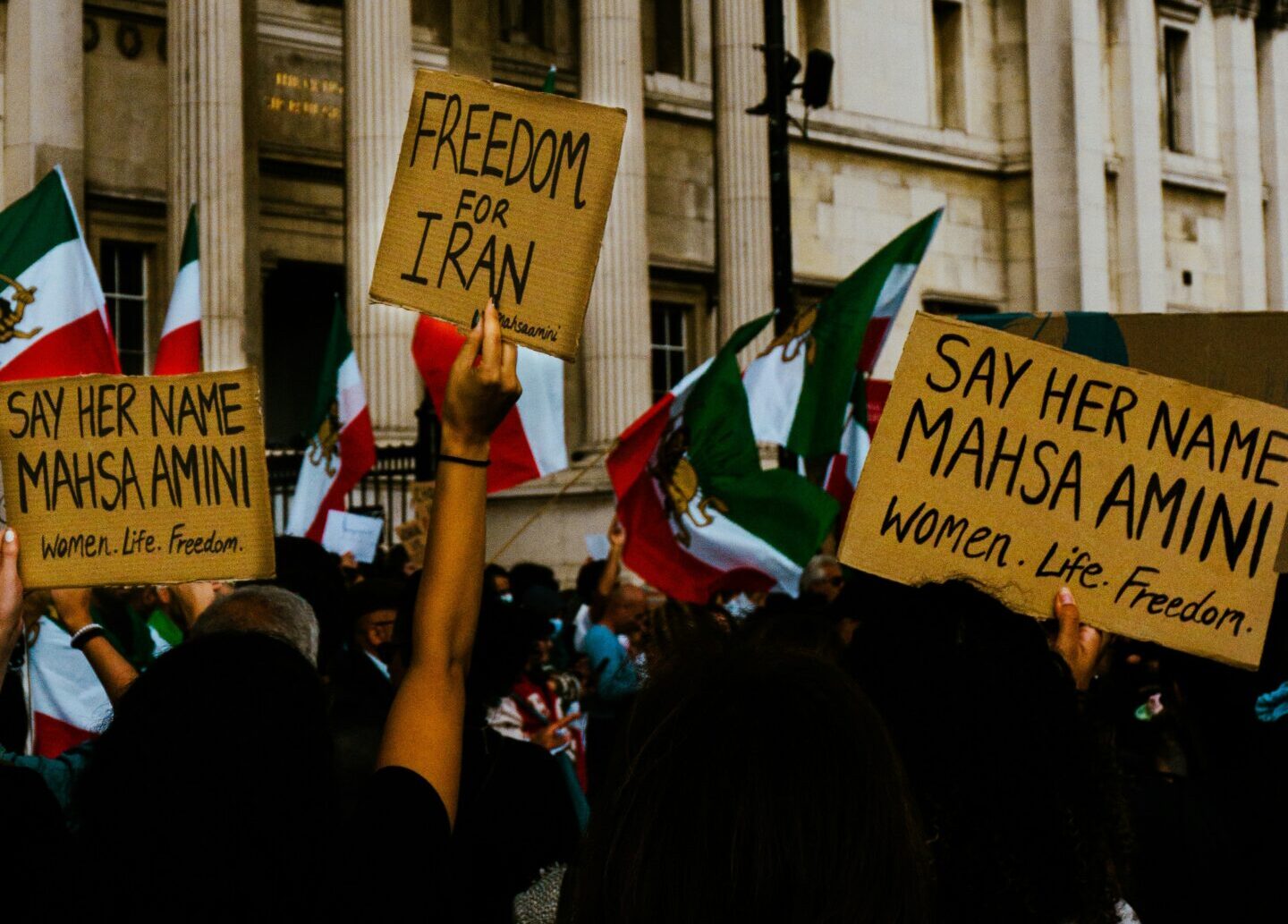 3. Todestag von Jina Mahsa Amini: Der Kampf für Freiheit geht weiter ...